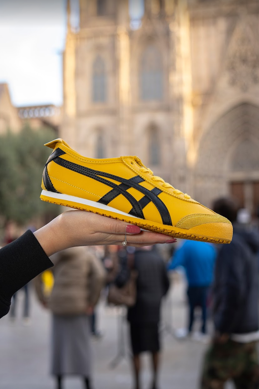 Immerse yourself in the world of Onitsuka Tiger – COLLECT